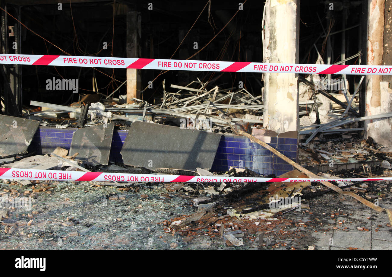 Pictures taken at 7am on 09/08/2011 after the Riots which took place in ...