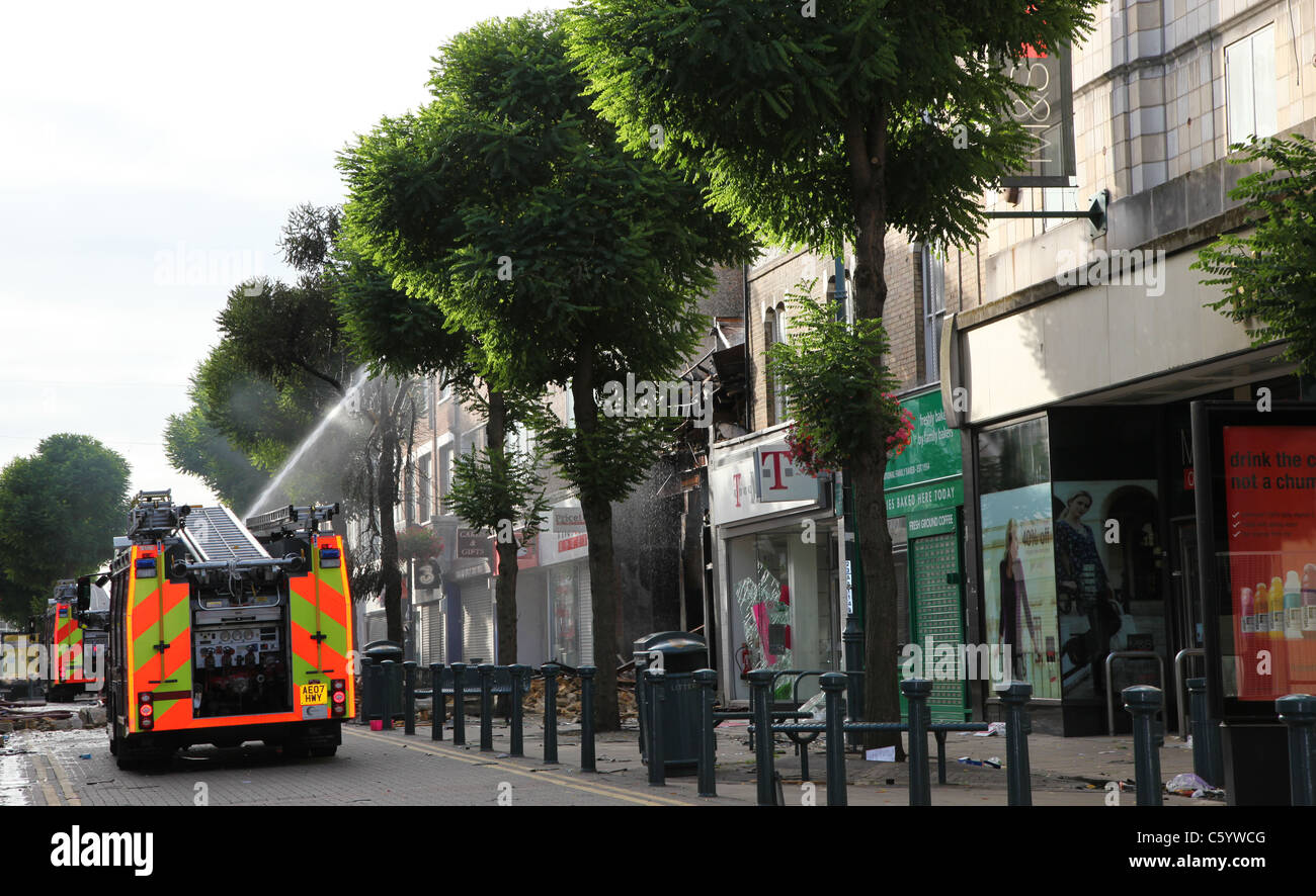 Pictures taken at 7am on 09/08/2011 after the Riots which took place in ...