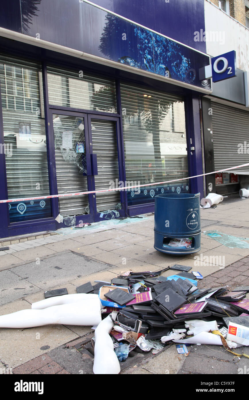 Woolwich riots hi-res stock photography and images - Alamy