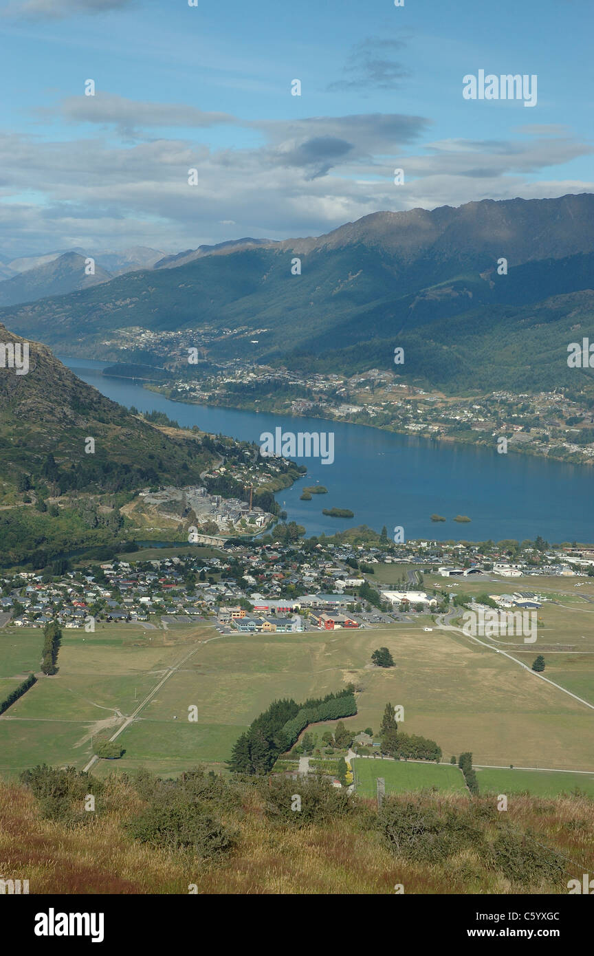 Aerial view queenstown new zealand hi-res stock photography and images ...