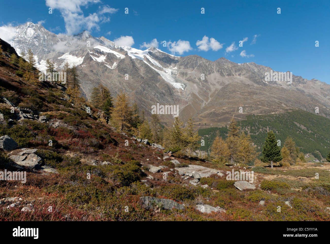 Autumn (fall) landscape colors (colours) in the Swiss Alps Stock Photo ...