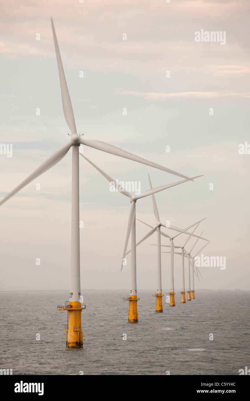 Offshore wind farm uk hi-res stock photography and images - Alamy