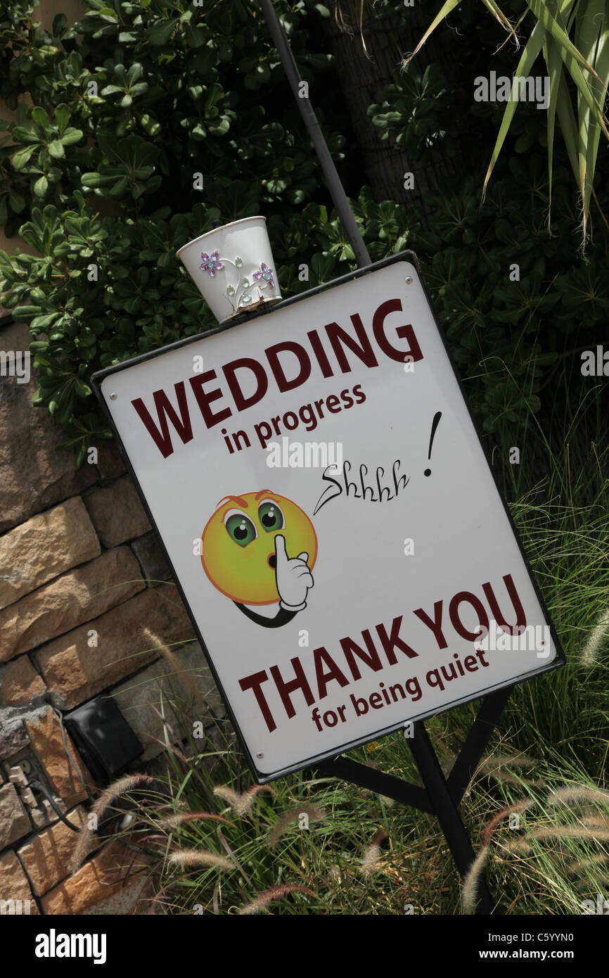 Sign for a wedding in progress Stock Photo - Alamy