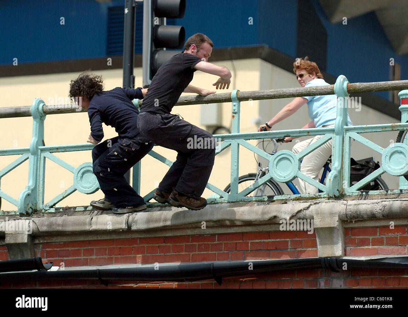 Leaps over people uk hi-res stock photography and images - Alamy