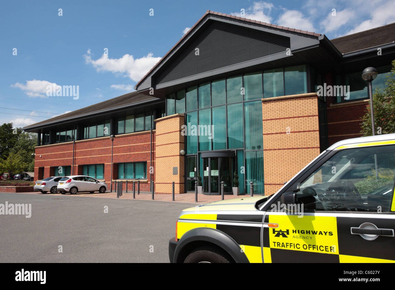 Highways england traffic officer hi-res stock photography and images ...