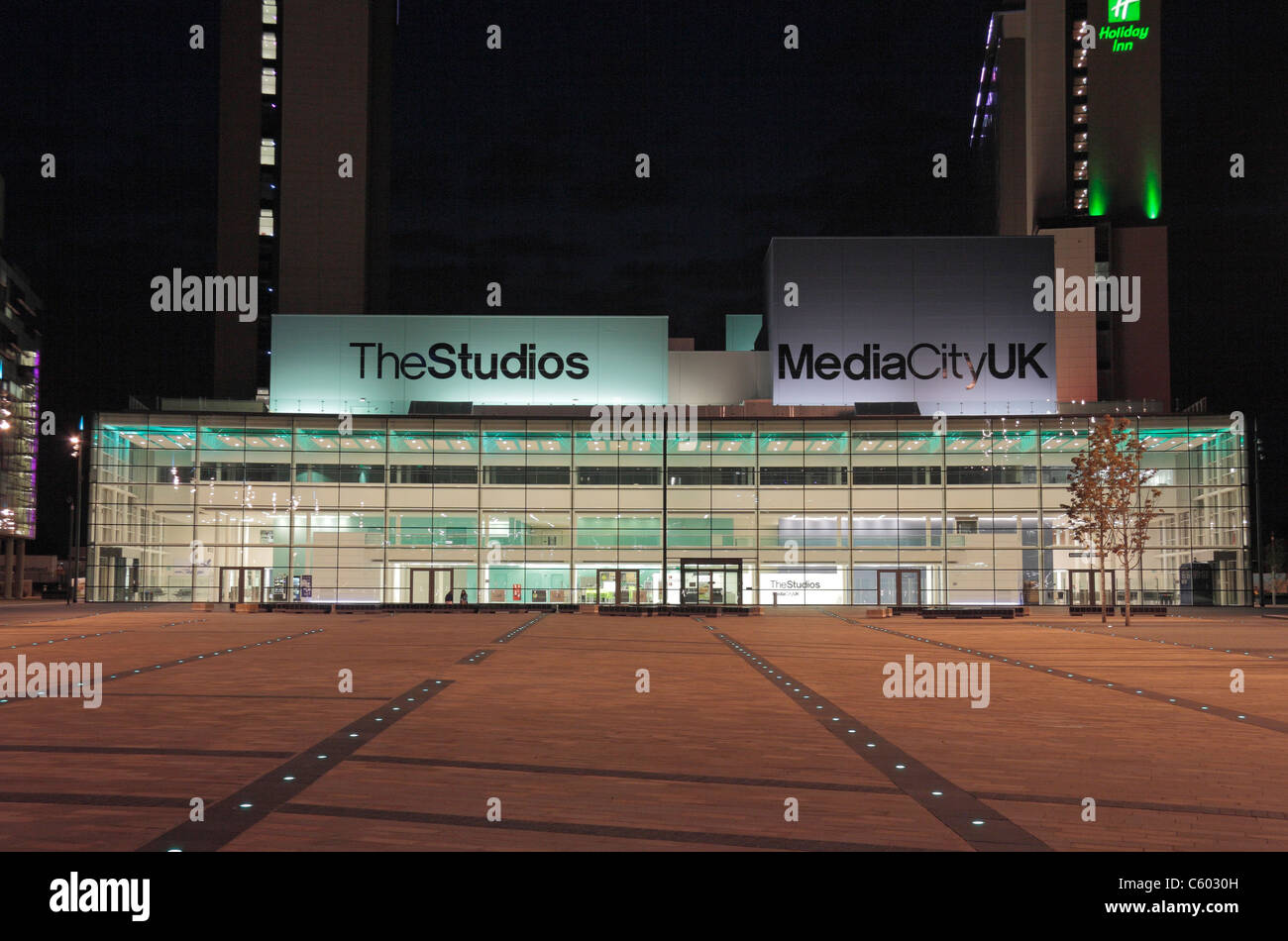 Manchester metrolink logo hi-res stock photography and images - Alamy