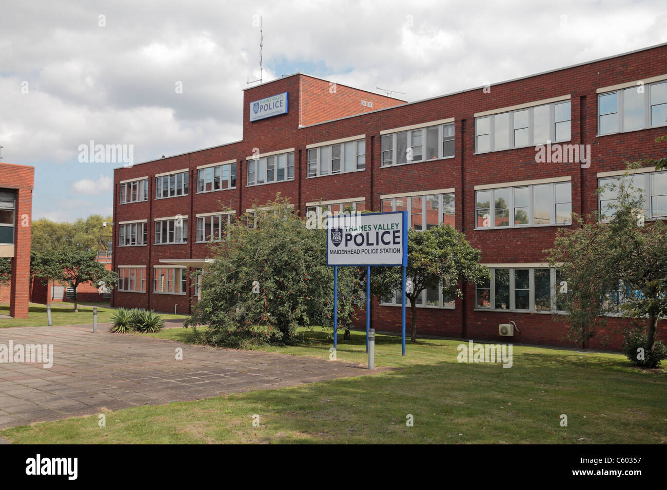 External view of the Thames Valley Police station in Maidenhead ...
