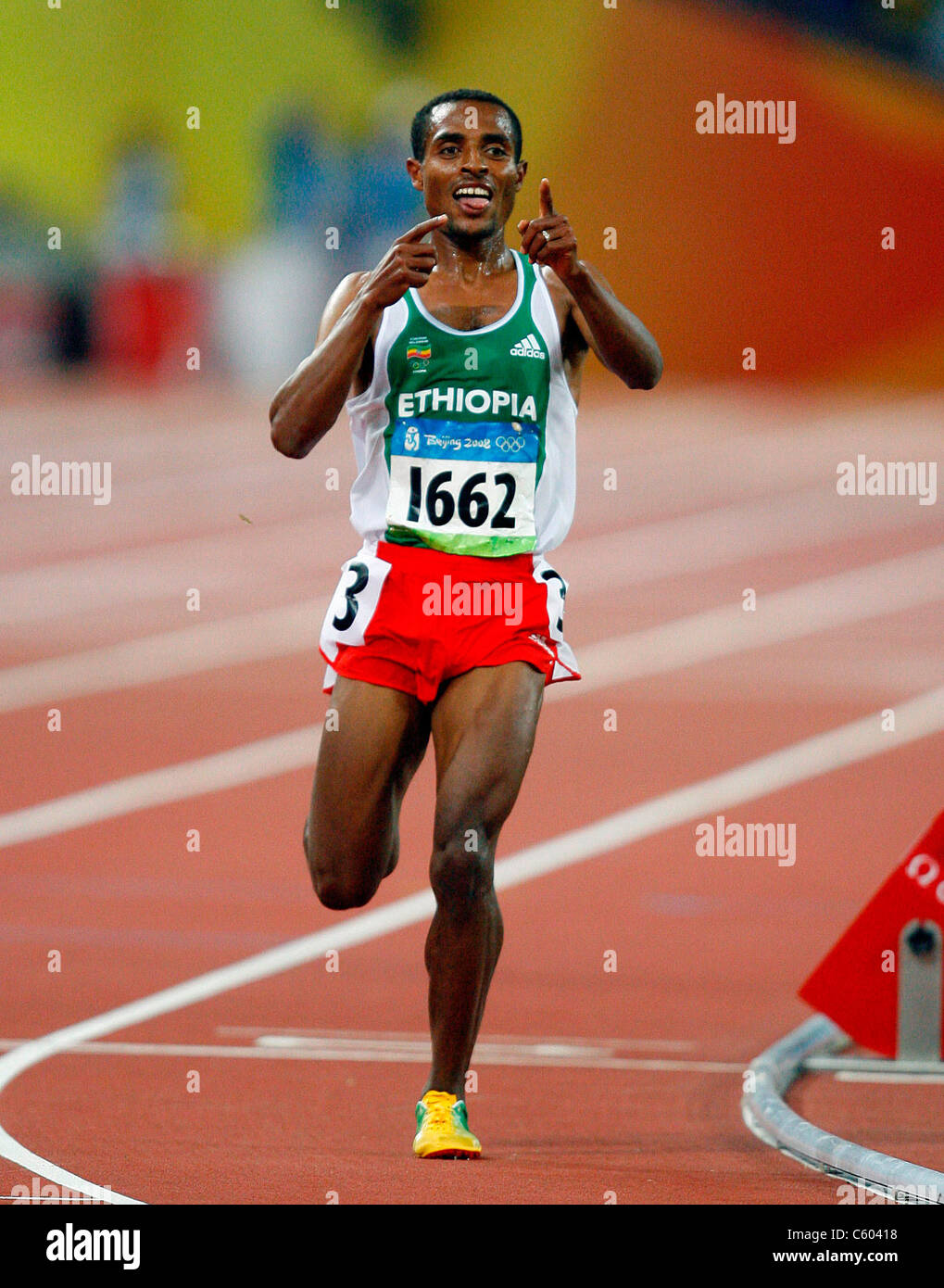 Kipchoge this. Kipchoge that. Nobody cares about your obsession. Stop ...