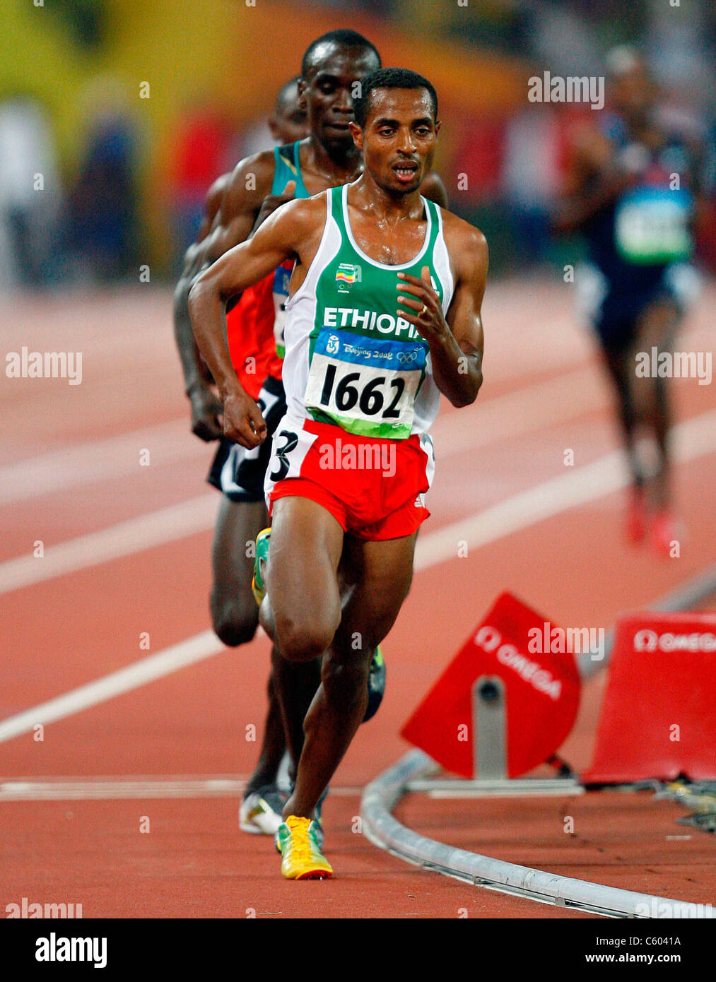 Kenenisa bekele ethiopia olympic stadium hi-res stock photography and ...