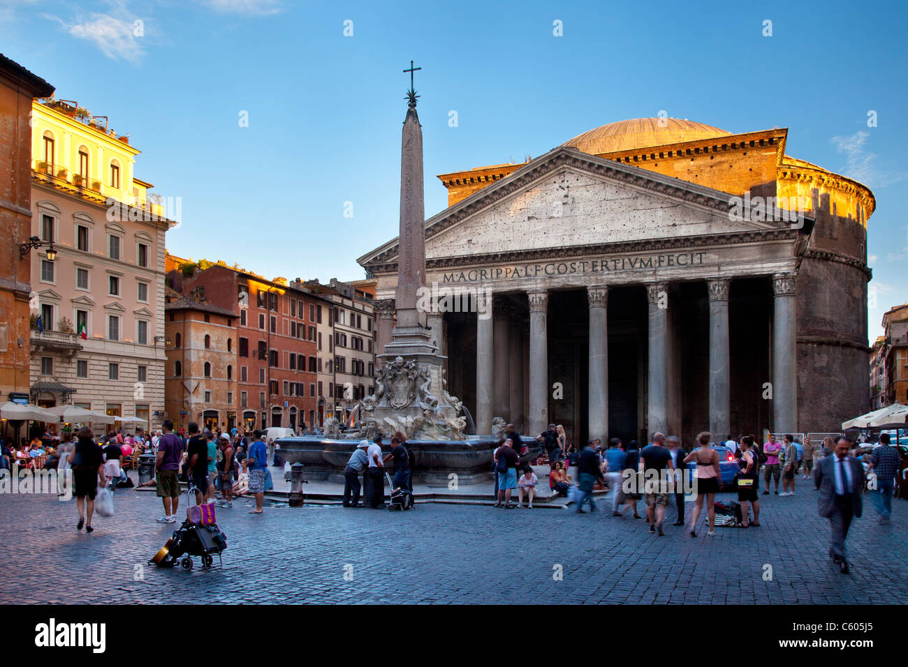 Setting sunlight on the Pantheon, Rome Lazio italy Stock Photo - Alamy