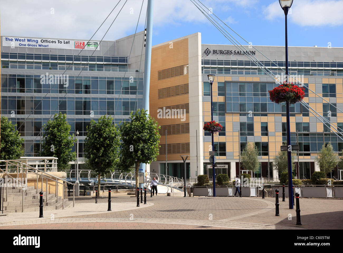 Modern offices england hi-res stock photography and images - Alamy