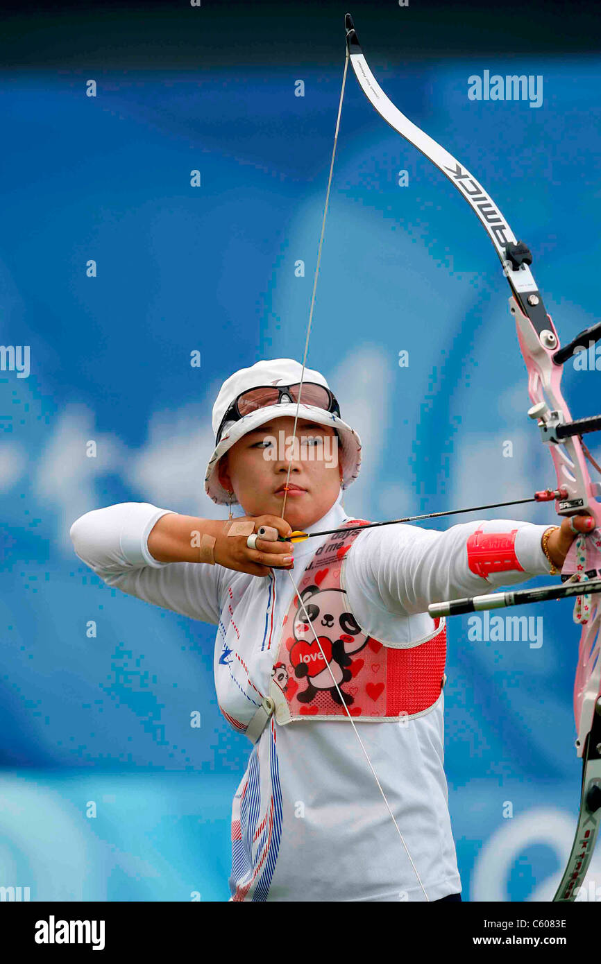 Yun hee hi-res stock photography and images - Alamy