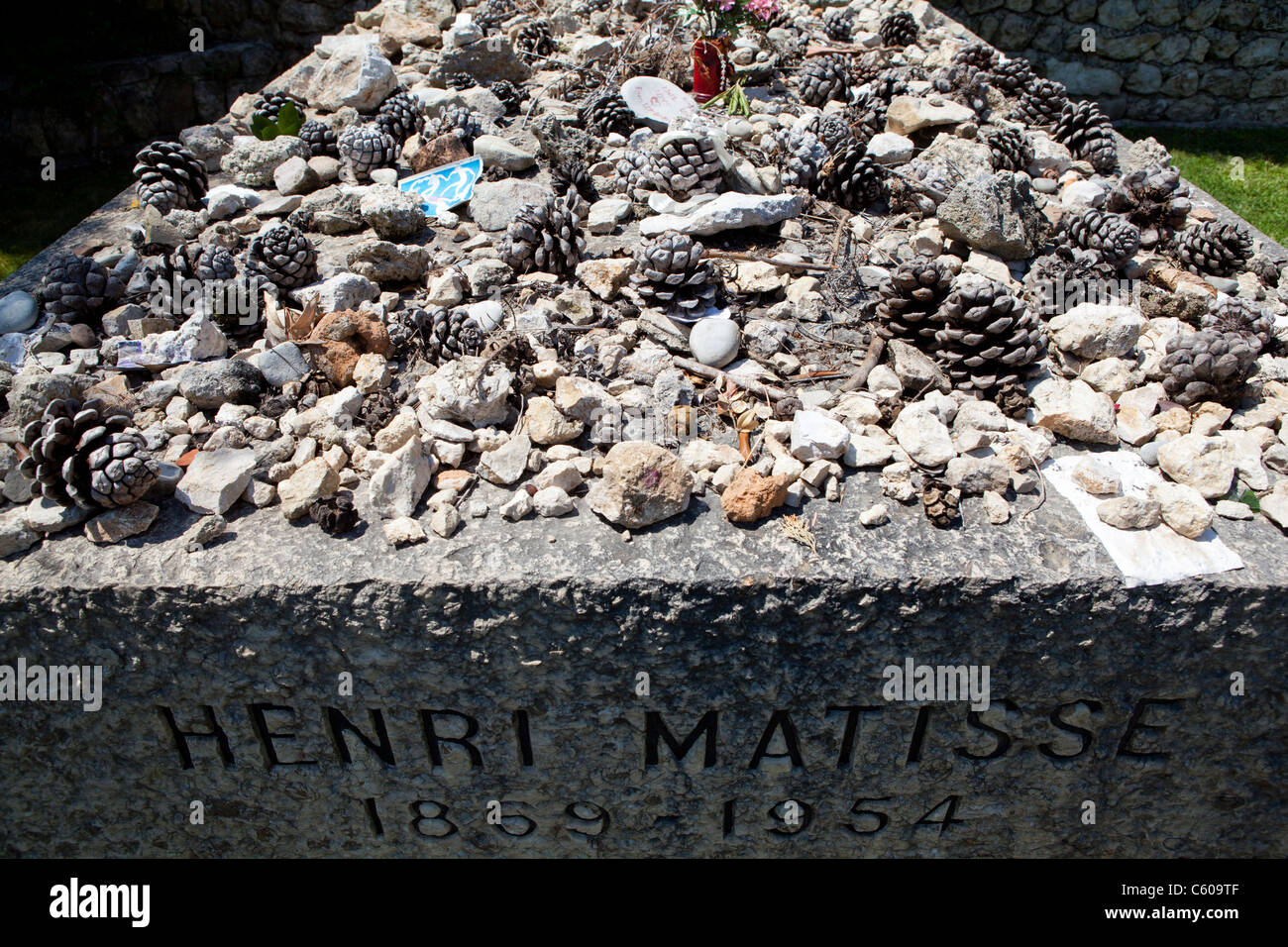 Henri Matisse grave Nice France Stock Photo - Alamy