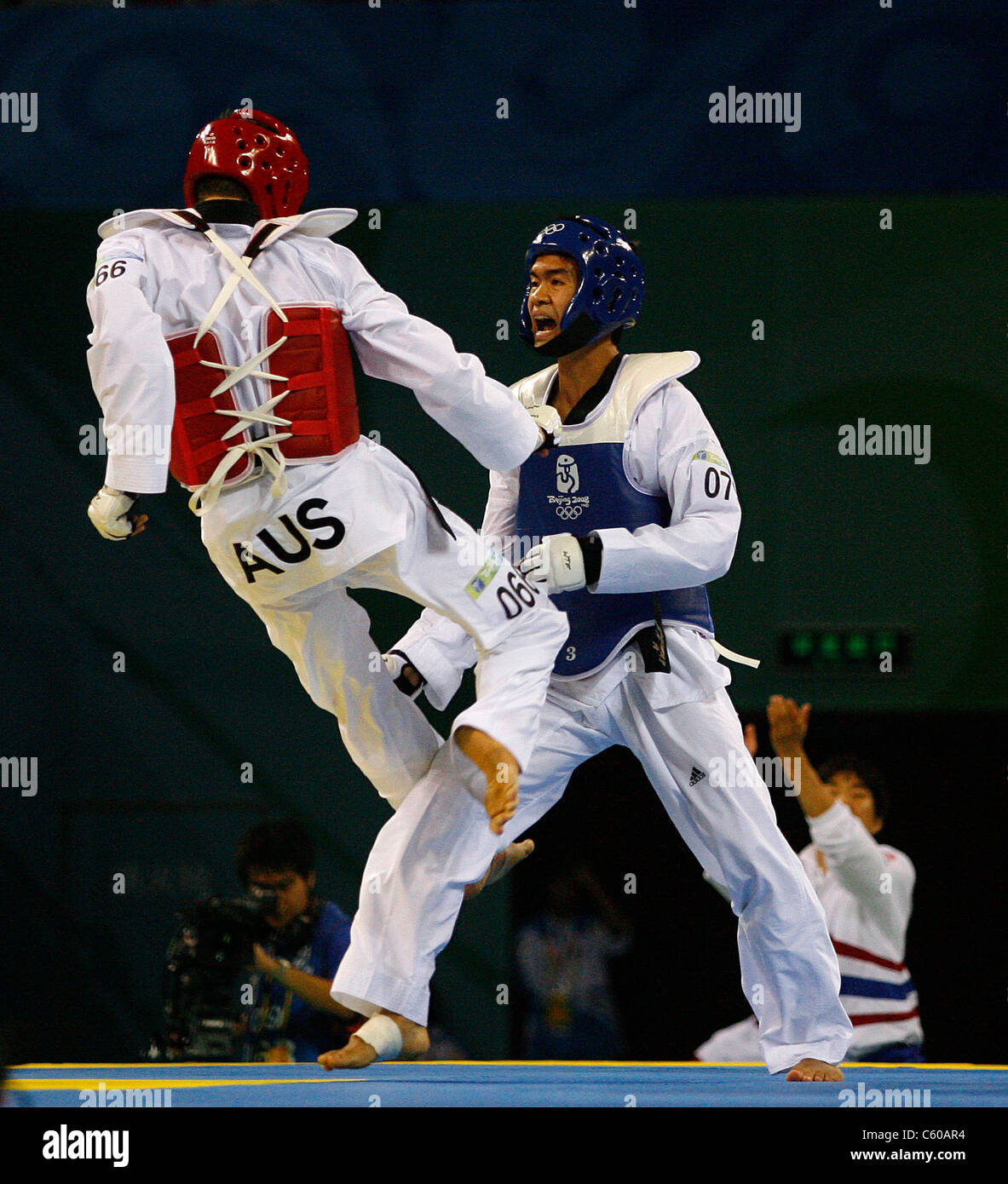 RYAN CARNELI & CHUTCHAWAL KHAW AUSTRALIA V THAILAND OLYMPIC STADIUM ...