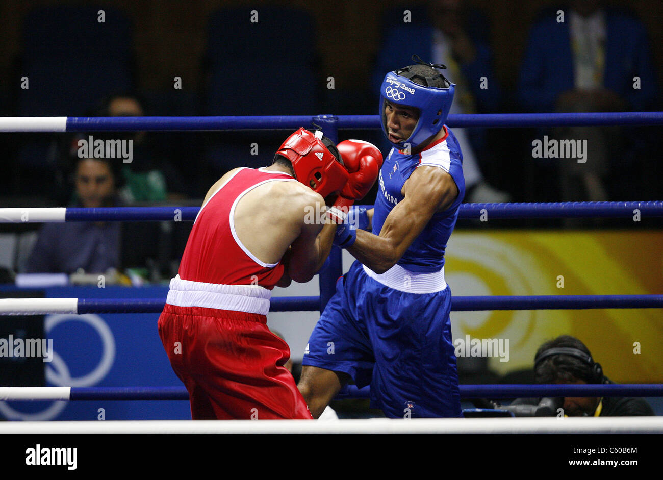 JAMES DEGALE V D SUTHERLAND OLYMPIC BOXING MENS SEMI FINAL WORKERS ...