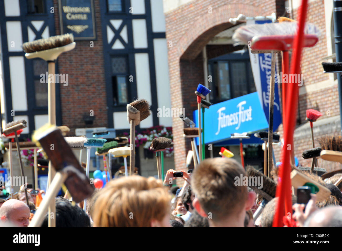 London riots clean hi-res stock photography and images - Alamy