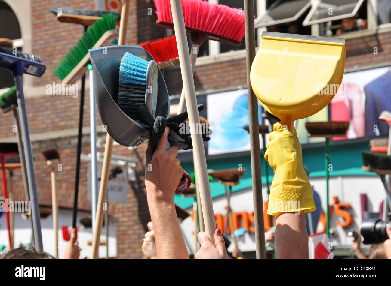 London riots clean hi-res stock photography and images - Alamy