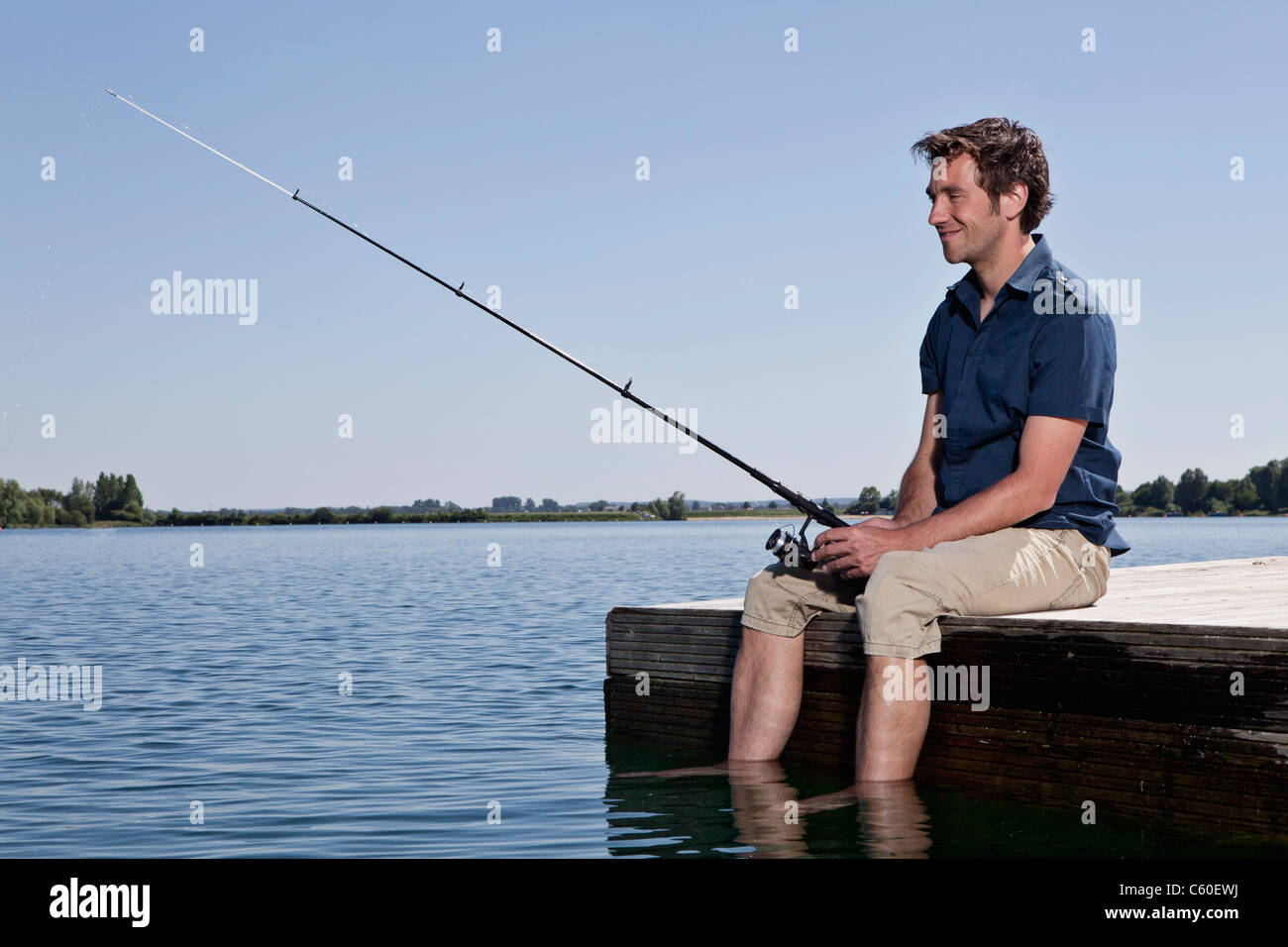 Dock side scene hi-res stock photography and images - Alamy