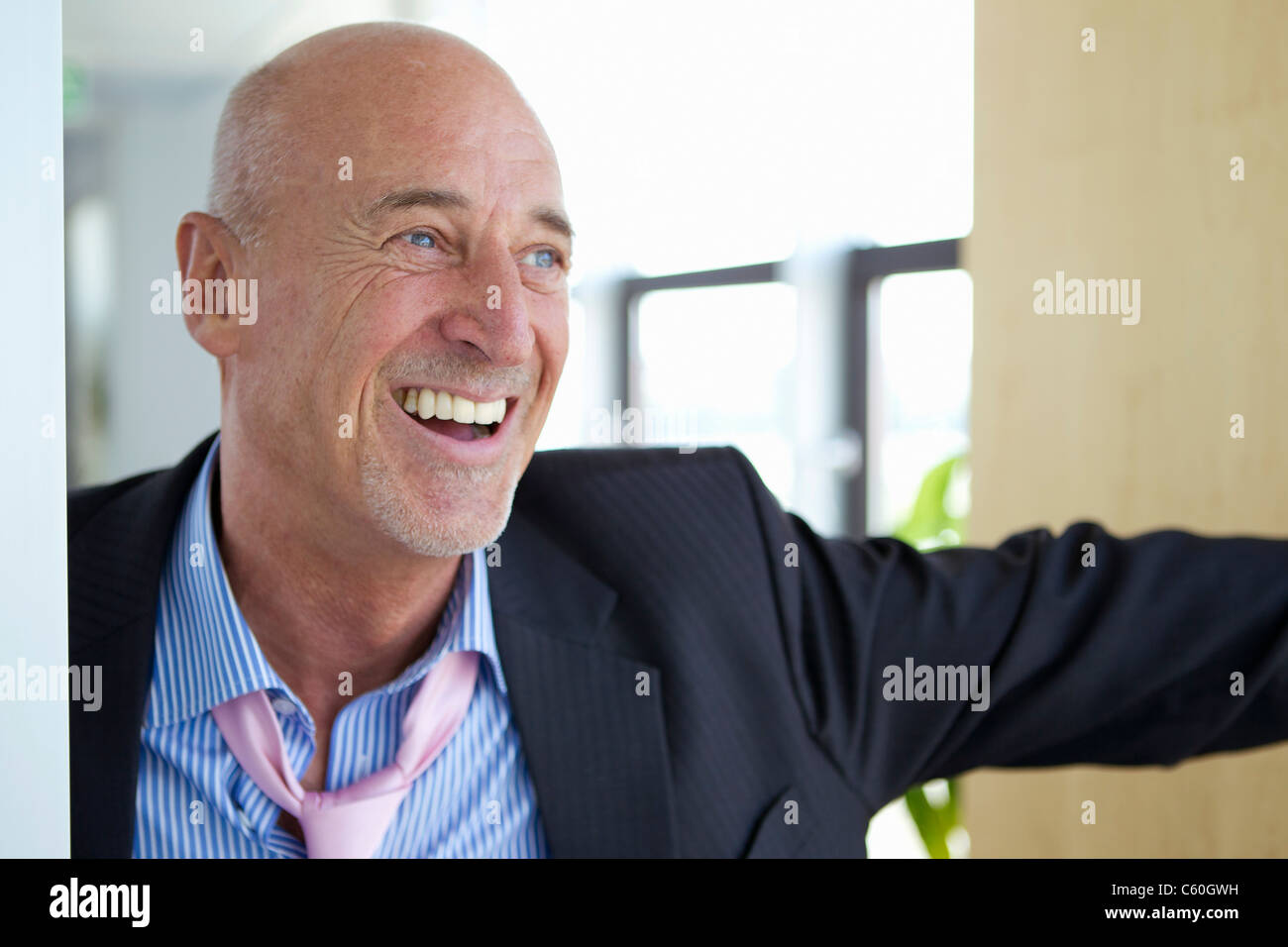 Loose tie hi-res stock photography and images - Alamy