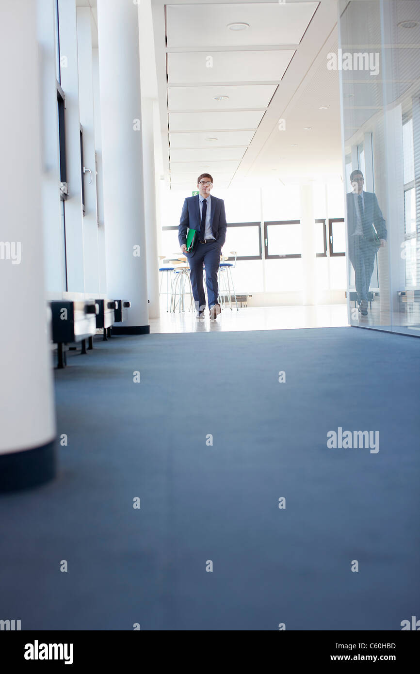 Empty Office One Person High Resolution Stock Photography and Images ...
