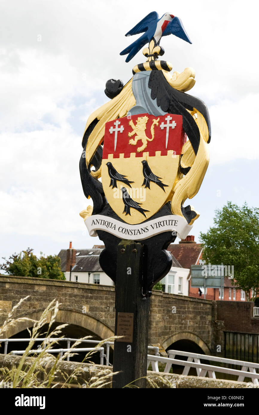 Arundel West Sussex Town Crest Bearing Swallows Maybe Source Of Name From French Hirondelle By