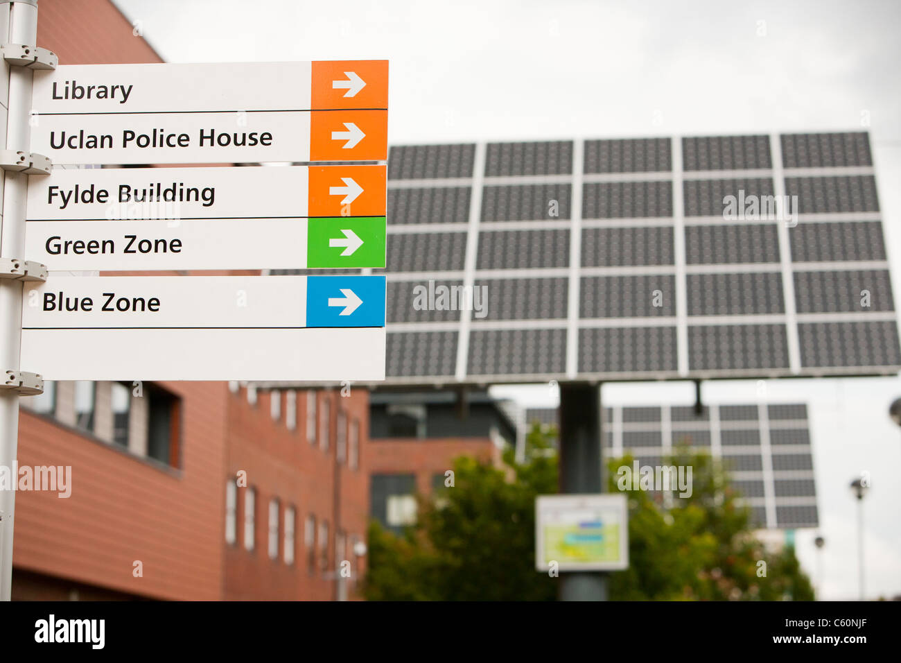 Preston university uclan building hi-res stock photography and images ...