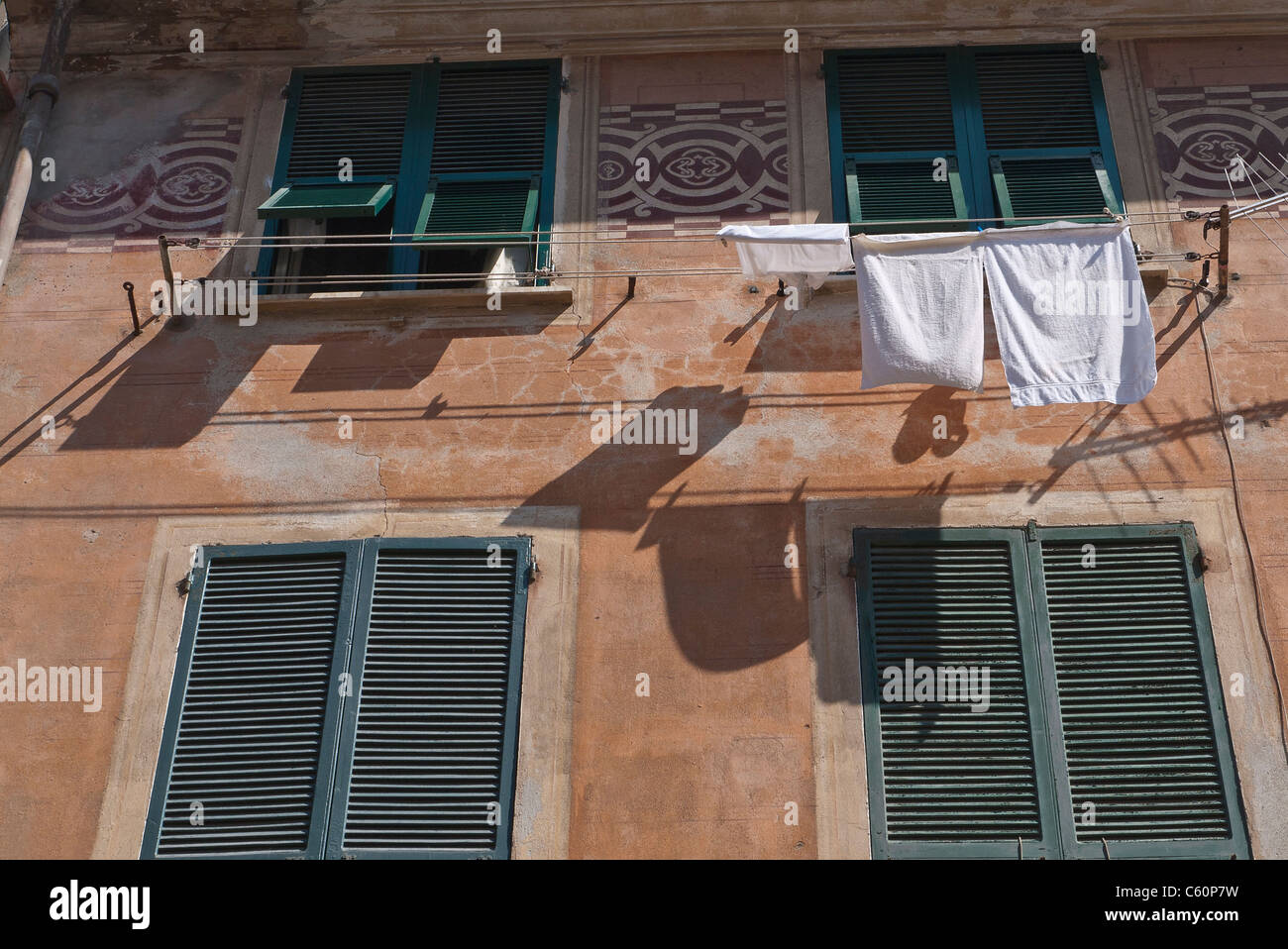 Lifehorizontal hi-res stock photography and images - Alamy