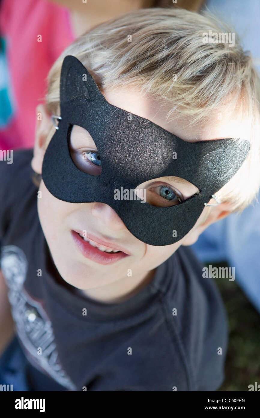 Cat mask hi-res stock photography and images - Alamy