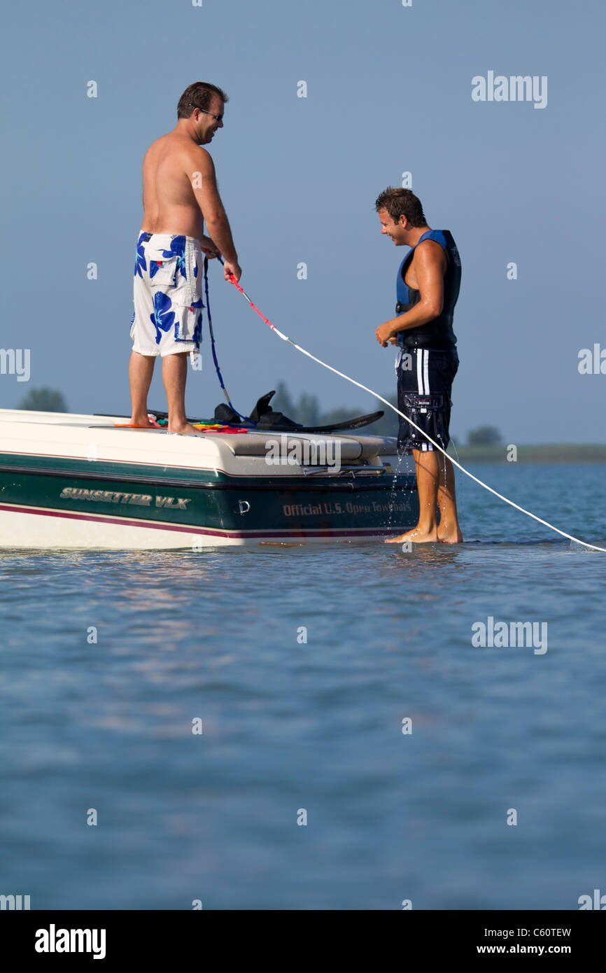 Waterski boat hi-res stock photography and images - Alamy