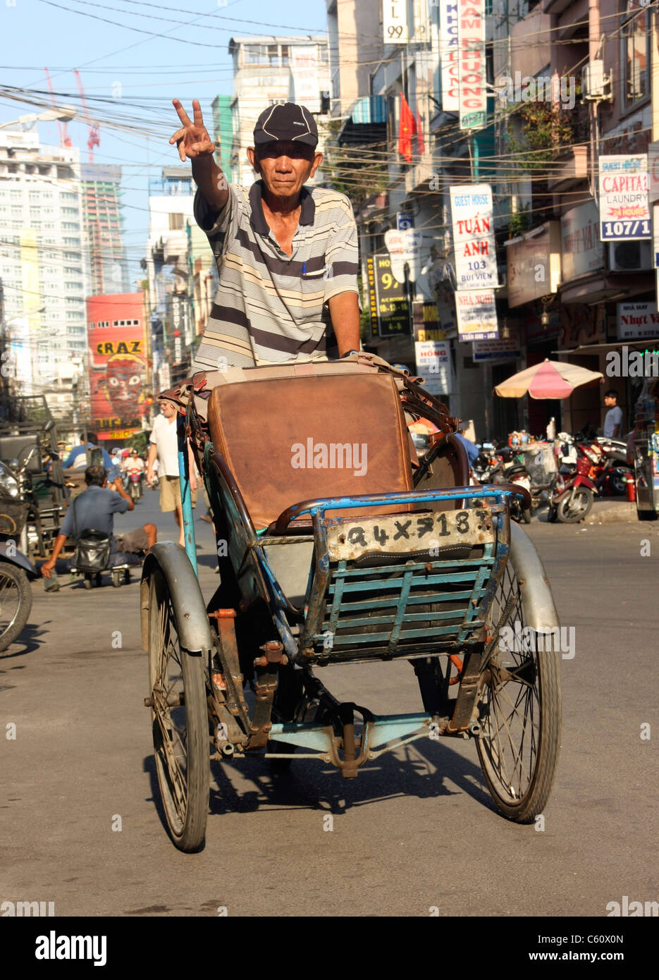 Vietnamese cycle hi-res stock photography and images - Alamy