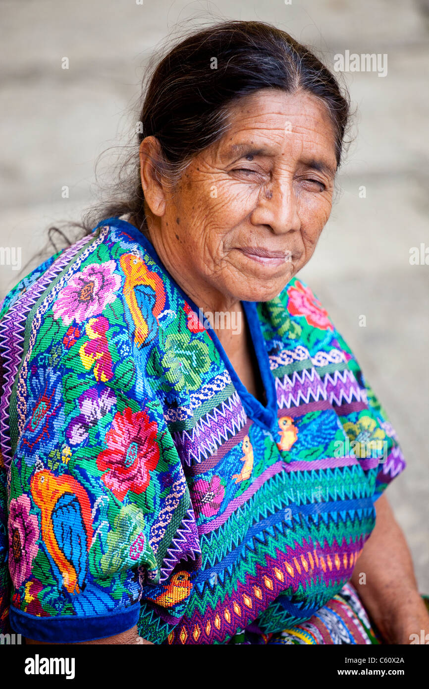 Guatemala woman hi-res stock photography and images - Alamy