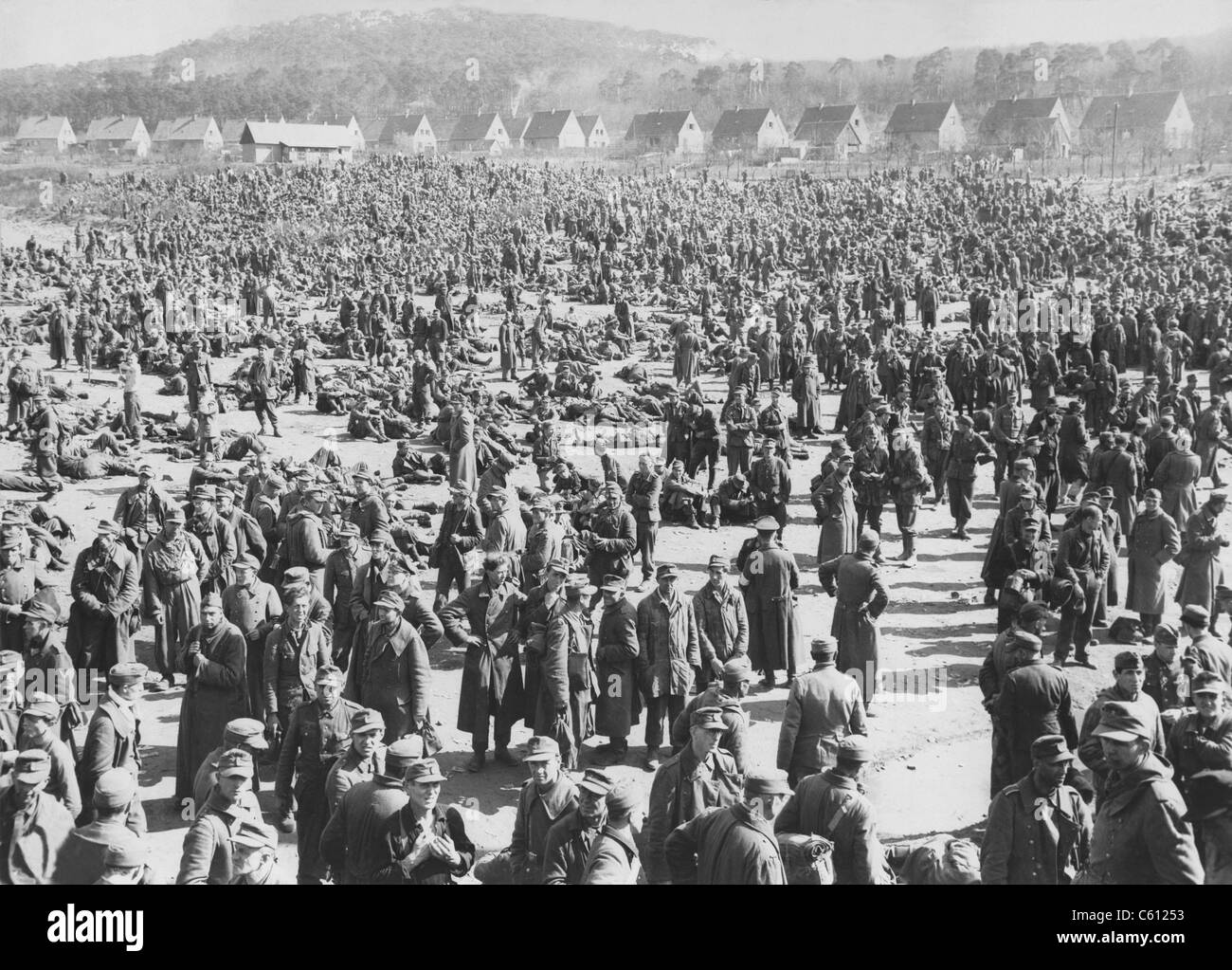 Thousands of German soldiers taken prisoner following the collapse of ...