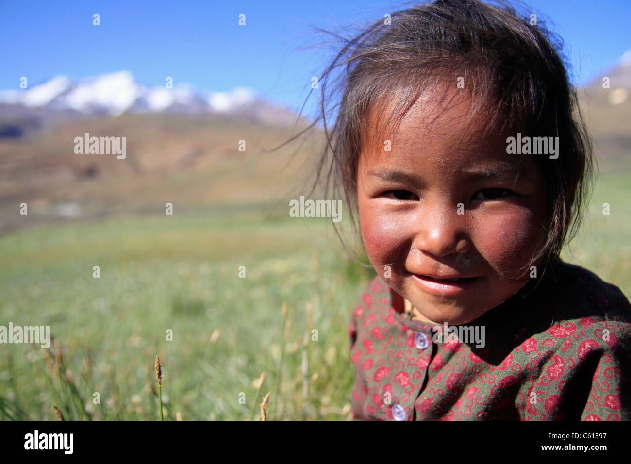 Himalayan ethnic dress hi-res stock photography and images - Alamy