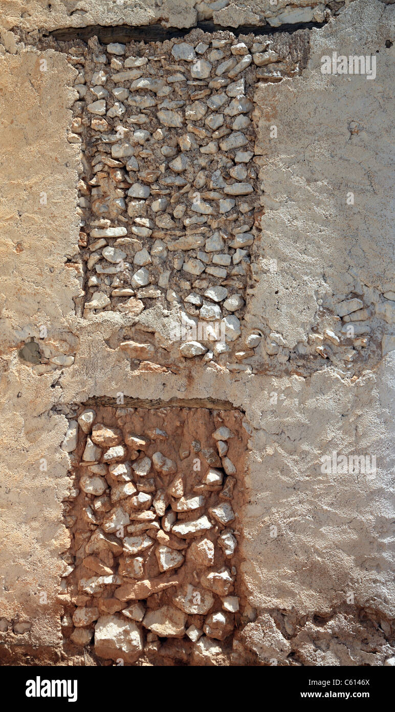 Bricked up house hi-res stock photography and images - Alamy