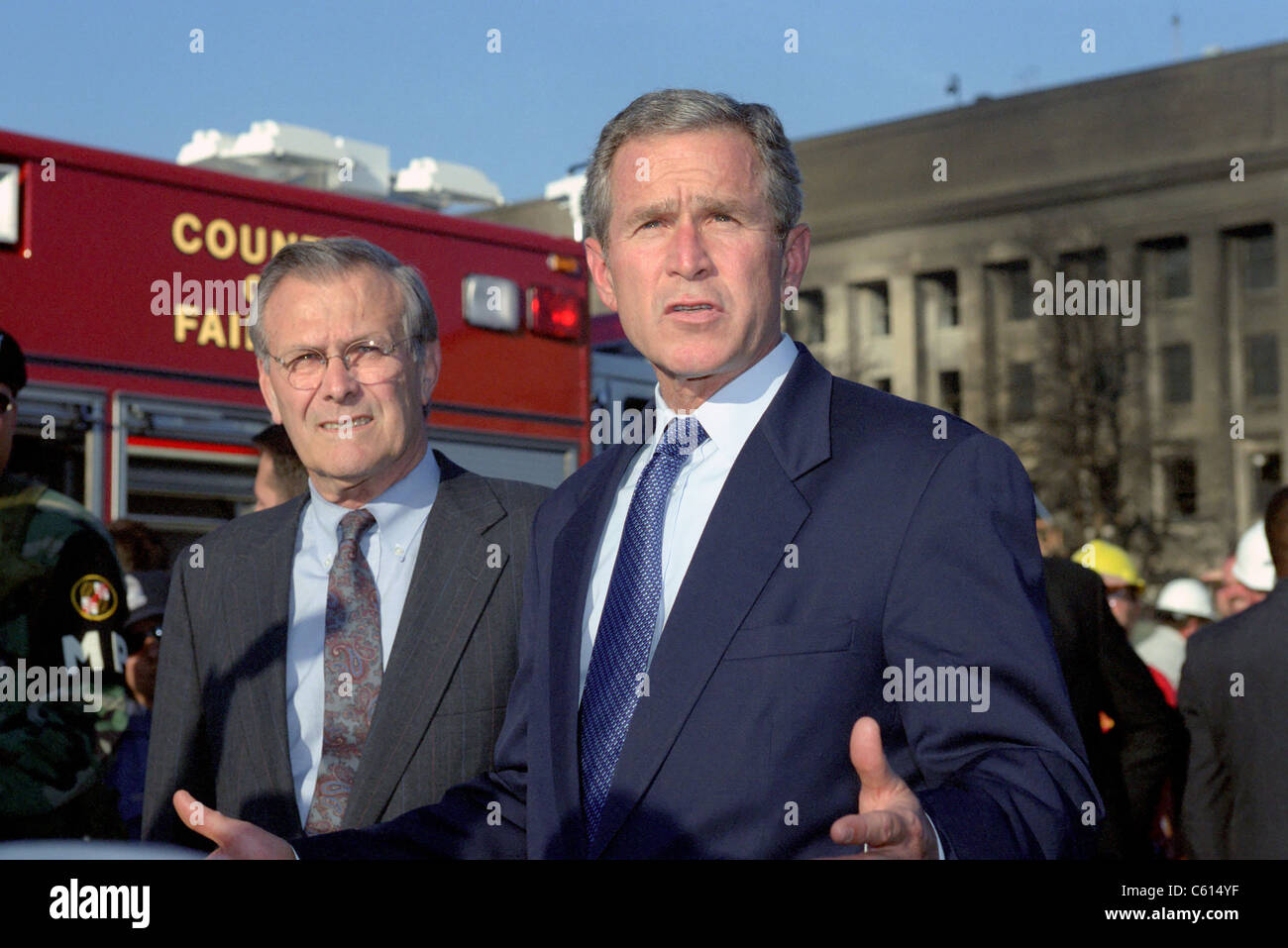 President George W. Bush and Donald H. Rumsfeld left Sec. of Defense ...