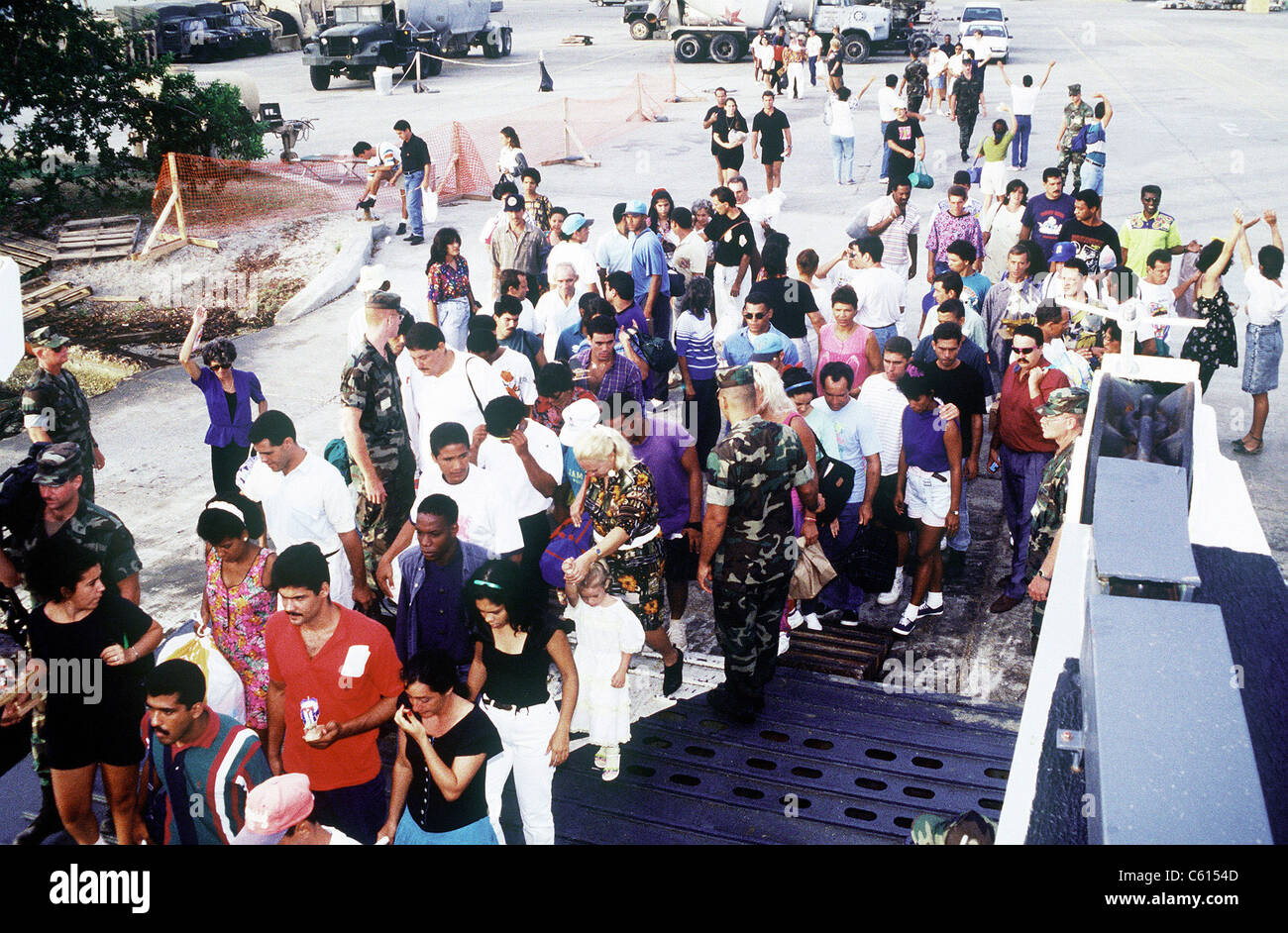 Guantanamo bay naval base hi-res stock photography and images - Alamy