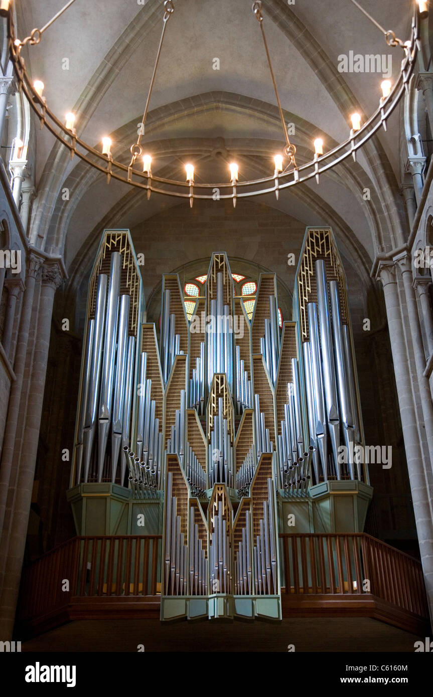 Pipe organ in st pierre cathedral hi-res stock photography and images ...