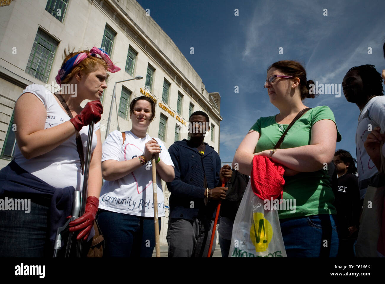 Woolwich riot clean up london hi-res stock photography and images - Alamy