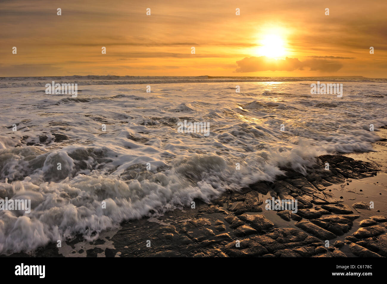 Sunset on the Jurassic coast Stock Photo - Alamy