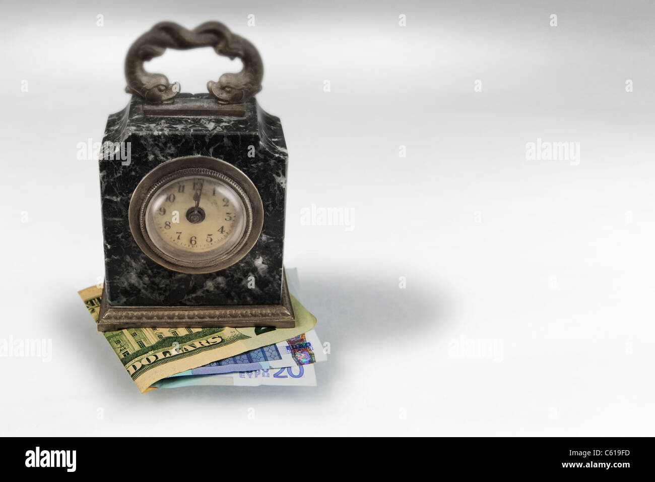 Midnight bear hi-res stock photography and images - Alamy