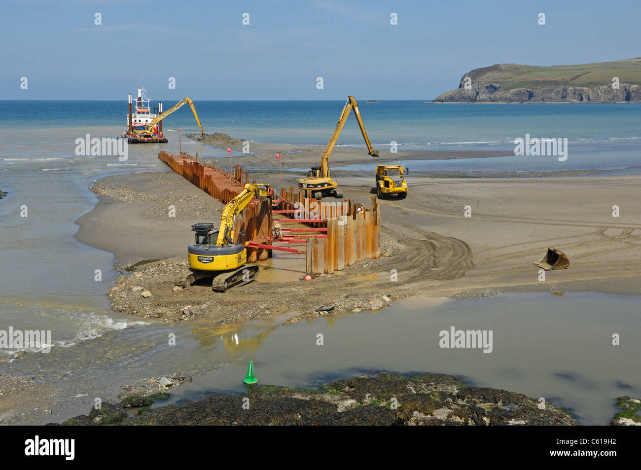 Sea outfall hi-res stock photography and images - Alamy