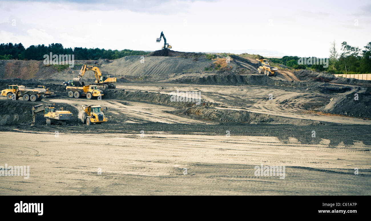 Construction vehicles hi-res stock photography and images - Alamy
