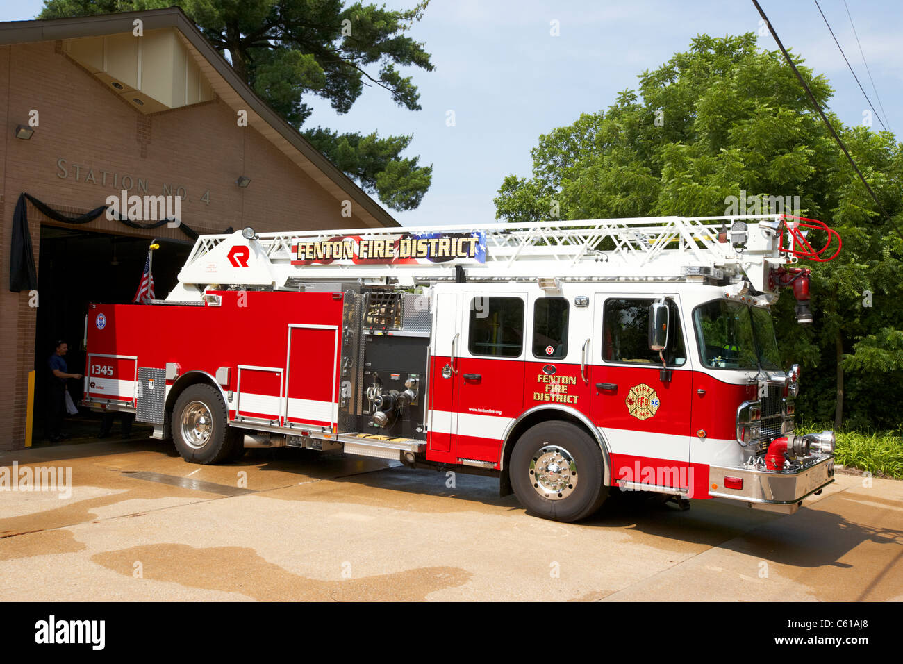 Fire engine ladder hi-res stock photography and images - Alamy