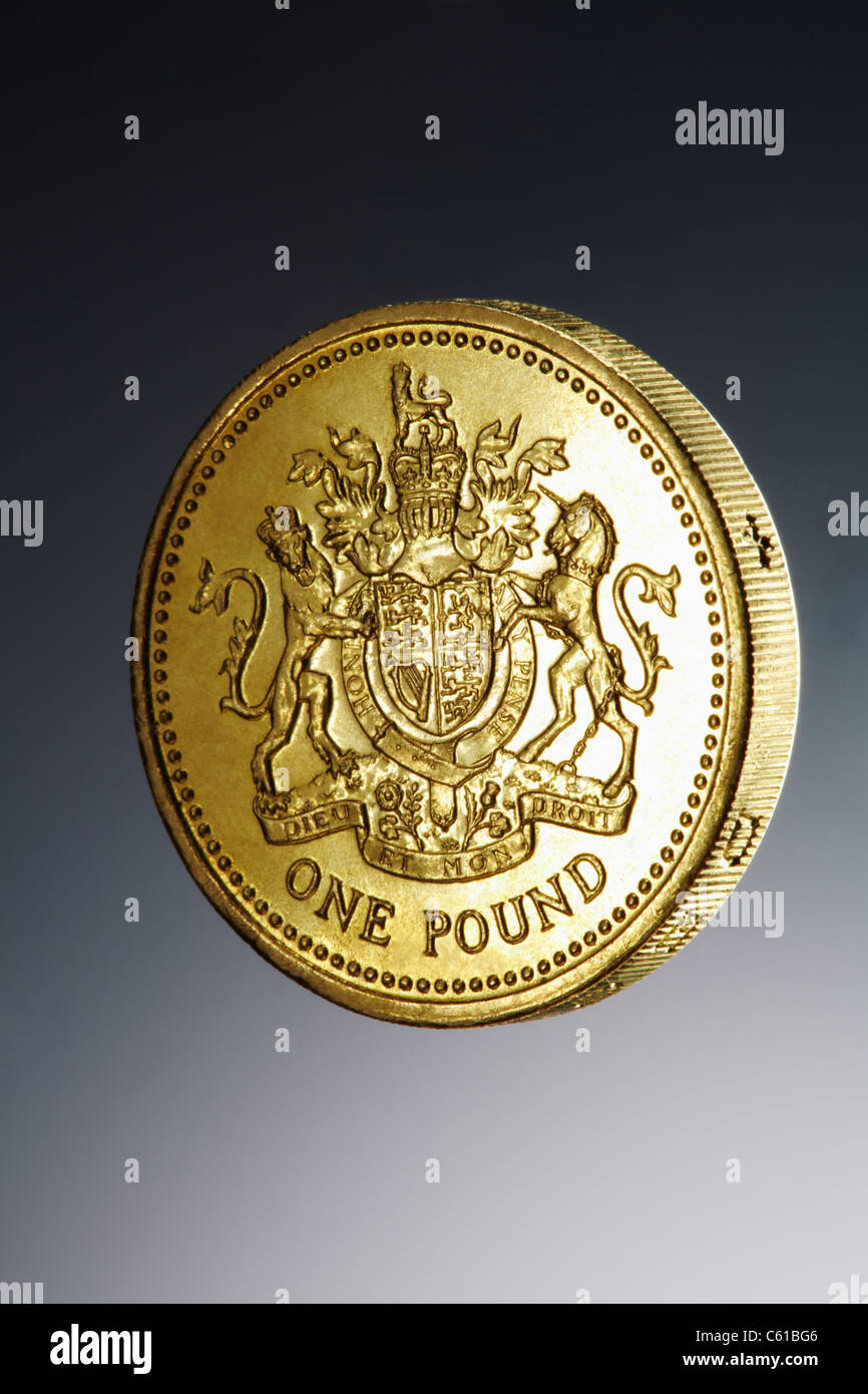 One Pound Coin Stock Photo - Alamy
