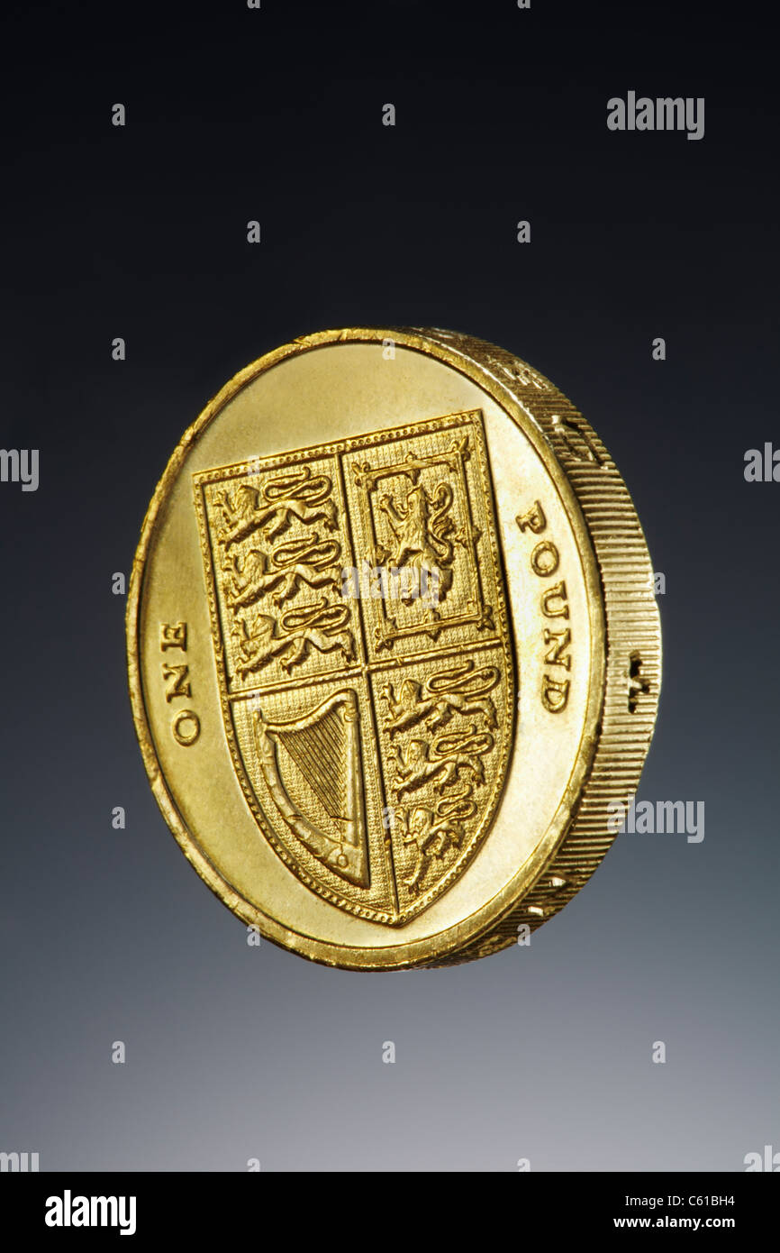 One Pound Coin Stock Photo - Alamy