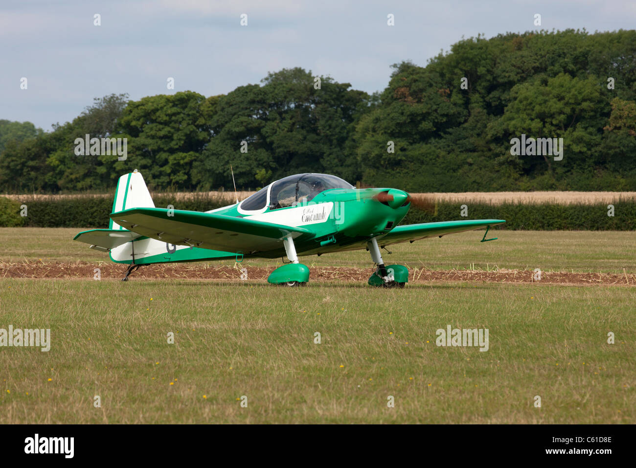 Piel Scintex CP301A Emeraude G-AYEC on the ground with engine running ...