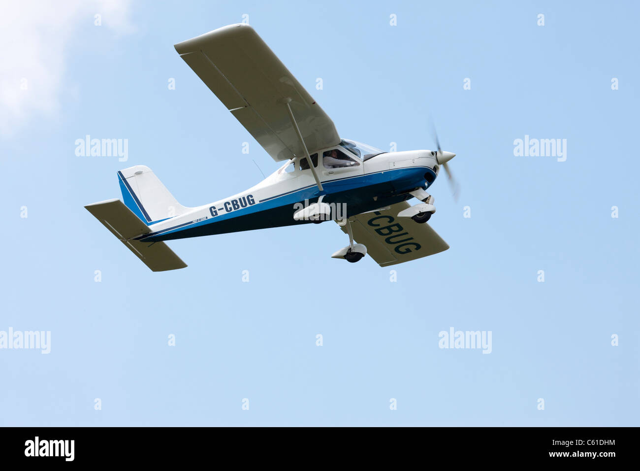 Echo flying hi-res stock photography and images - Alamy