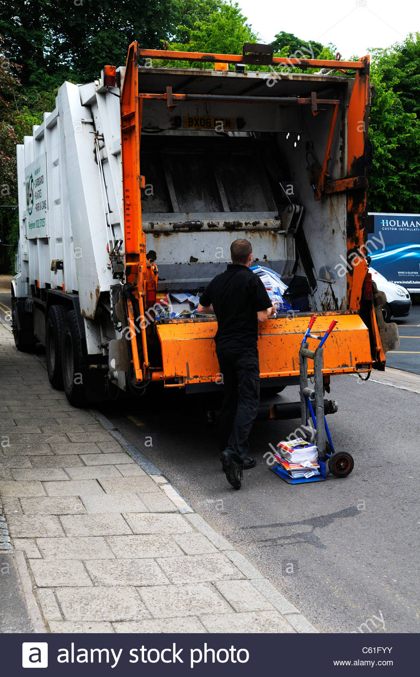 Collection Of Waste Paper High Resolution Stock Photography and Images ...