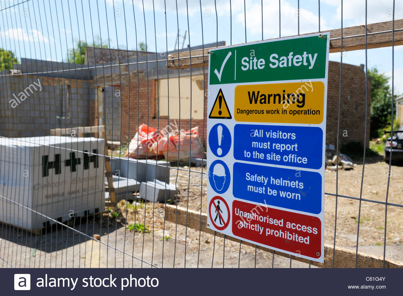 Unsafe Building Notice High Resolution Stock Photography and Images - Alamy