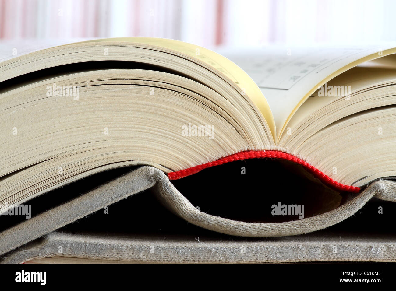 Old school book open hi-res stock photography and images - Alamy